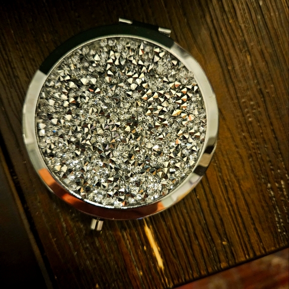 Unbranded | Makeup | Blinged Out Silver Double Sided Compact With ...